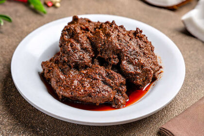 Rendang Daging | Resep dari Dapur KOBE